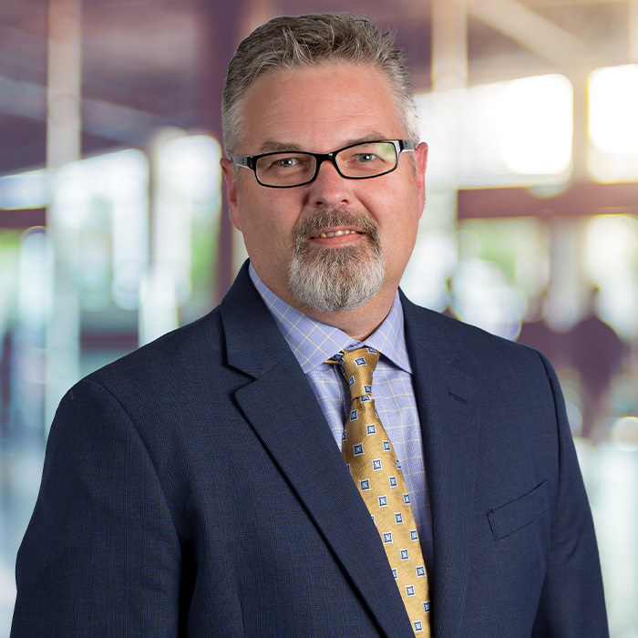 Contracting Team | MacKenzie Commercial Real Estate