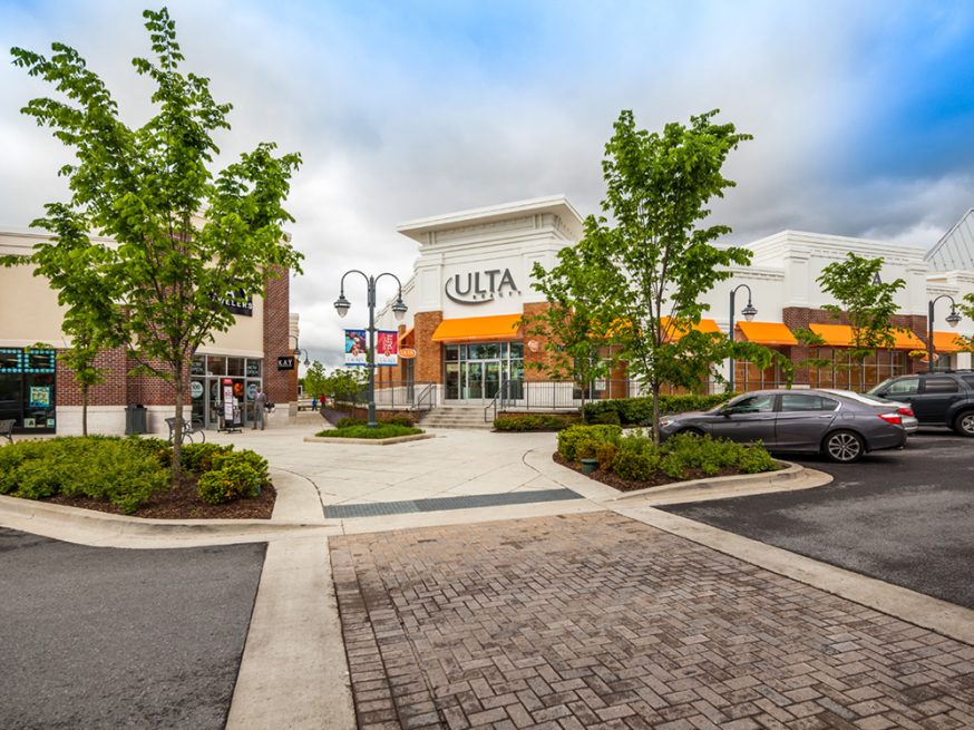 Towne Centre at Laurel | MacKenzie Commercial Real Estate