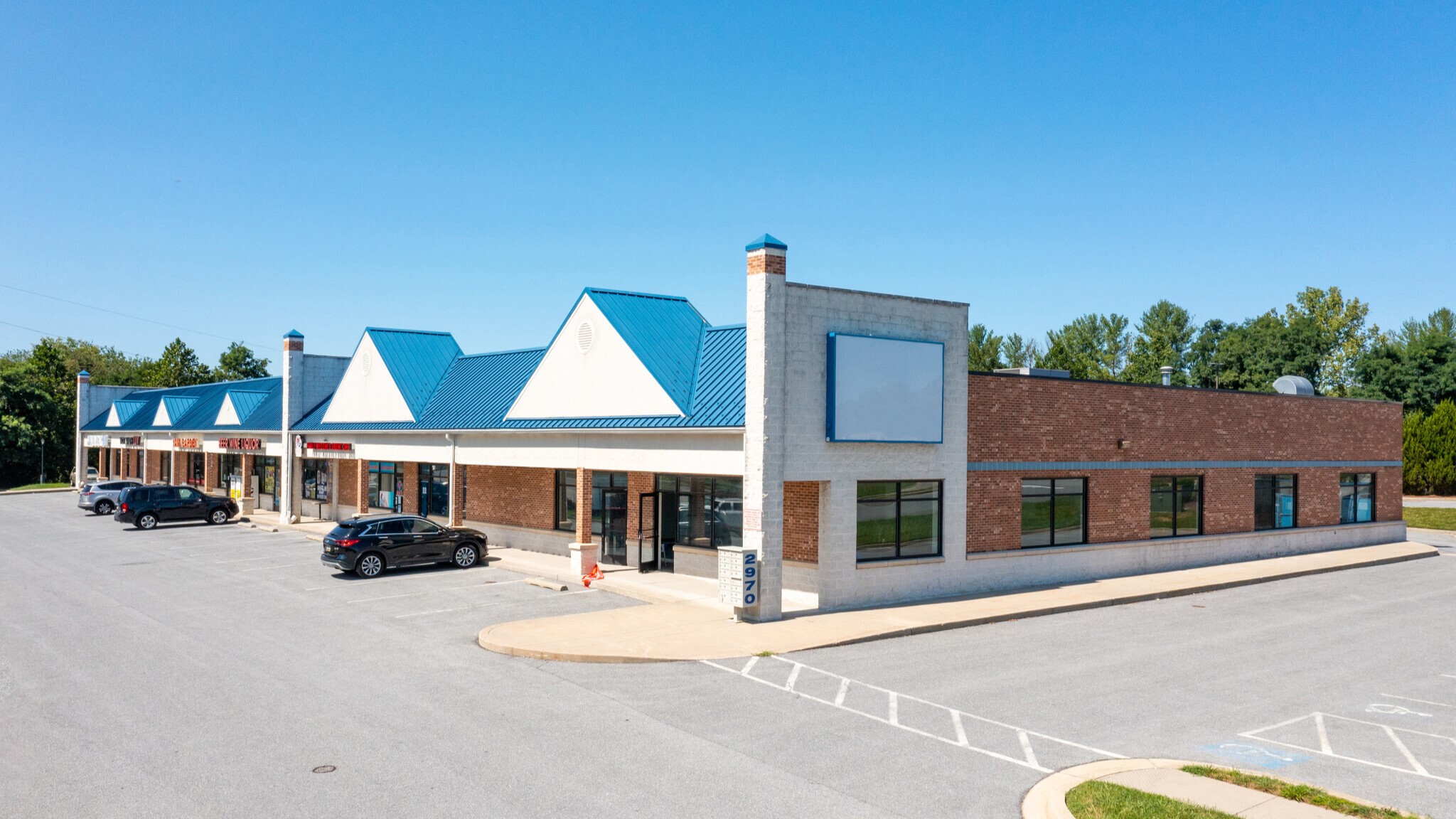 MCRES Sells Walnut Park Plaza in Finksburg, Maryland for $3.6 Million